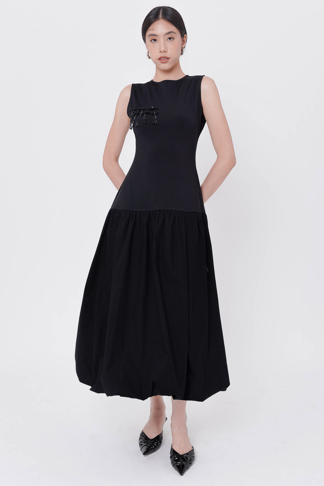DRESSES
